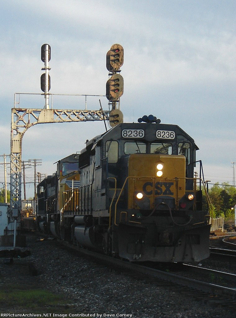 CSX 8236